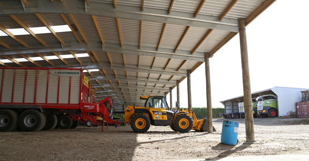 4 solutions to consider when building a rural storage shed